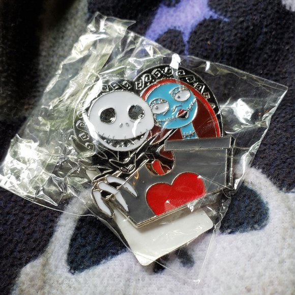 Disney | Jewelry | Nightmare Before Christmas Jack And Sally Pin | Poshmark